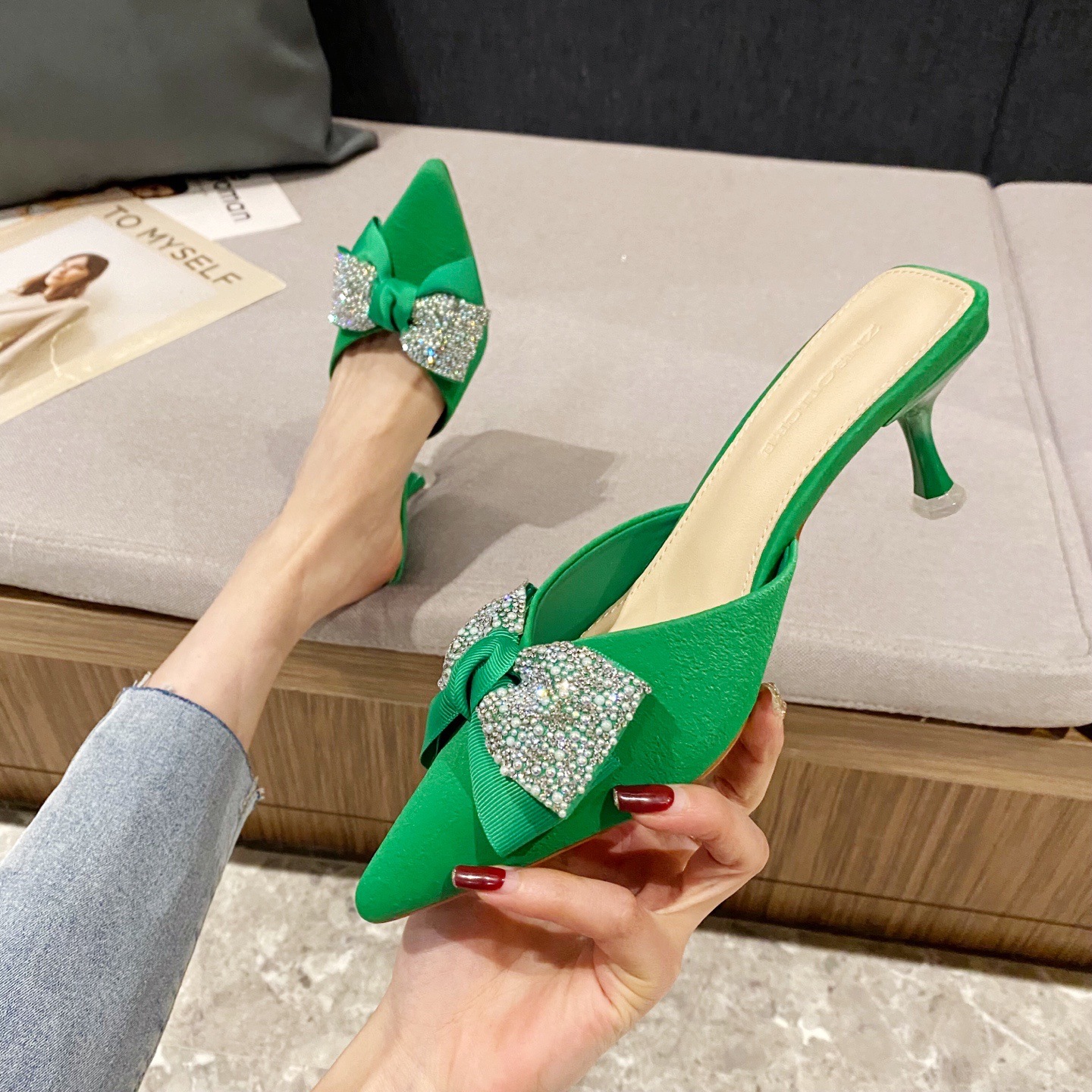 Green Bow Heeled Mules With Glitter Accent on Luulla