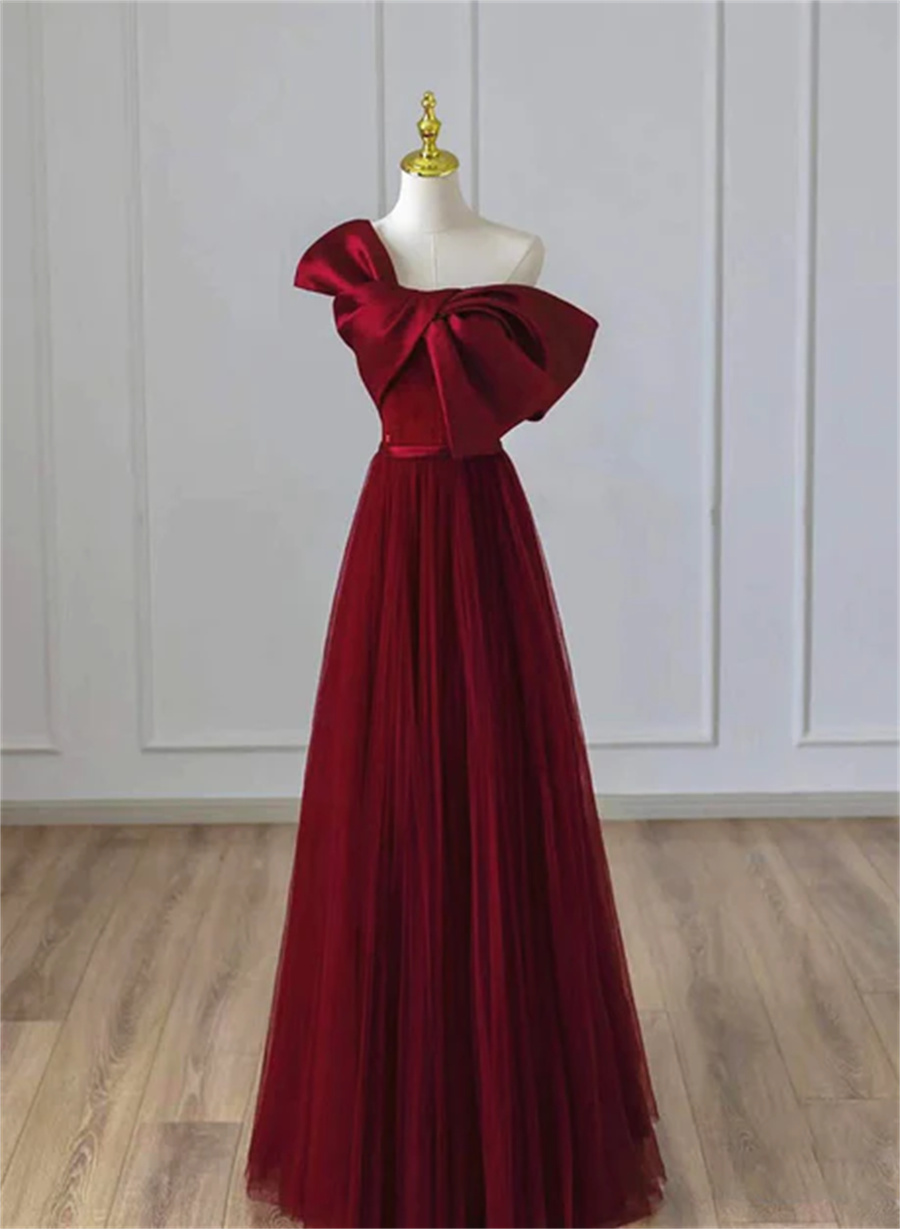 Stunning Red Gown With Dramatic Bow Detail on Luulla